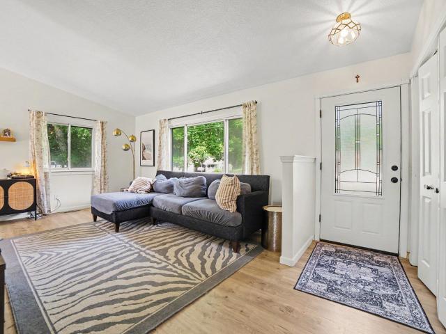 2916 Bangor Road