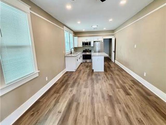 2916 Baronne St, New Orleans, LA 70115 | MLS #2551 | Compass