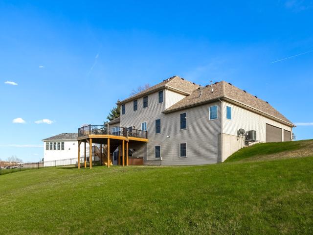 2916 E 45th Court