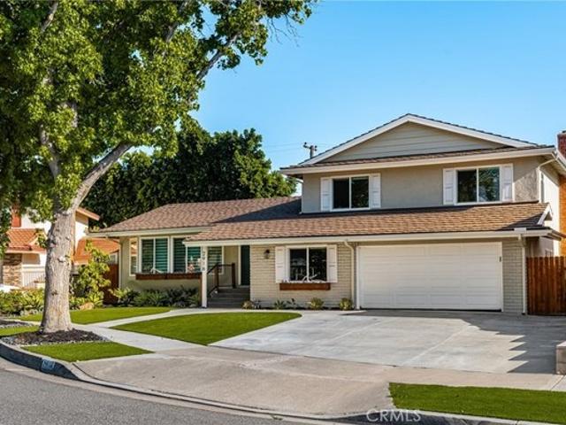 2916 E Trenton Ave, Orange, CA 92867