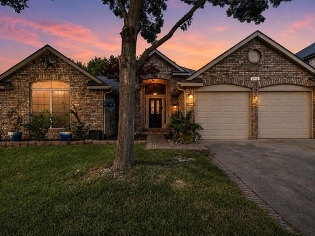 2916 Shadow Oak Ct, Flower Mound, TX 75028