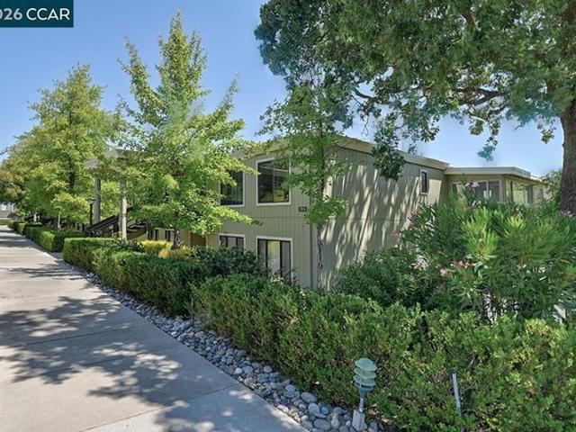 2916 Tice Creek Dr Apt 11, Walnut Creek, CA 94595