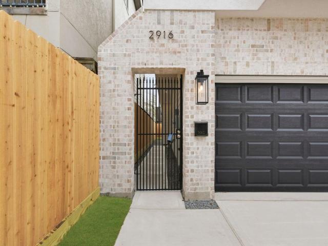 2916 Virginia St, Houston, TX