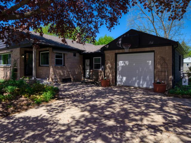 2916 W Valanna Ct