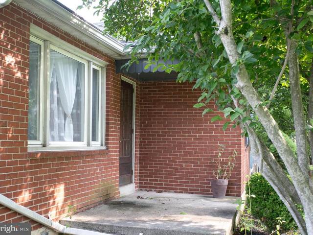 2916 Whitehall Road