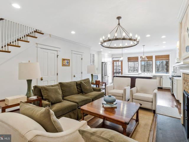 2916 18th St NW, Washington, DC 20009 | MLS #DCDC2249