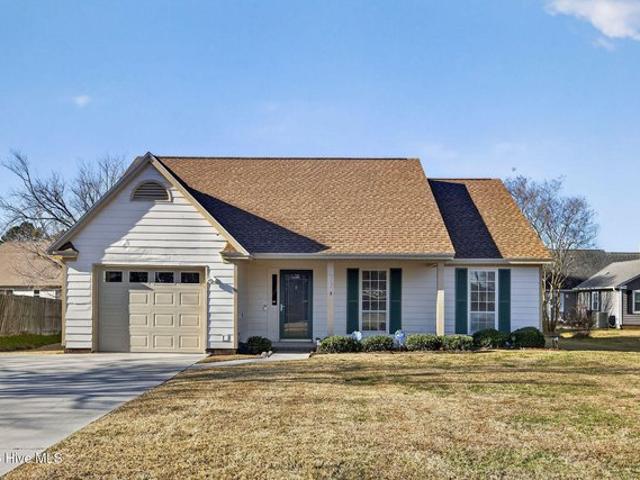2917 New Town Dr, Wilmington, NC 28405