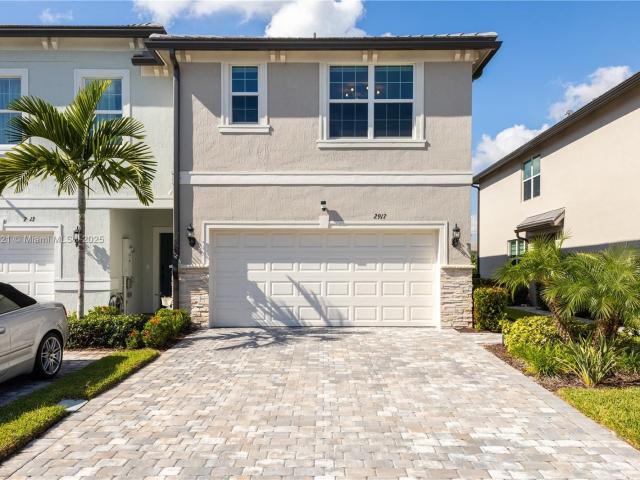 2917 Olivia Ave, Lauderdale Lakes, US, FL