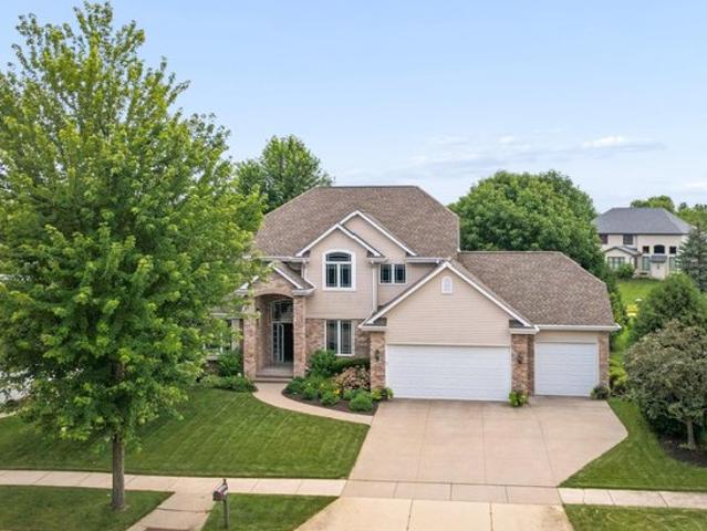 2917 E Fallcreek Ln, Appleton, WI 54913