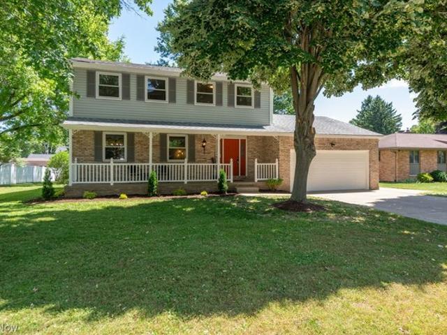 2917 Englewood Dr NE, Canton, OH 44721