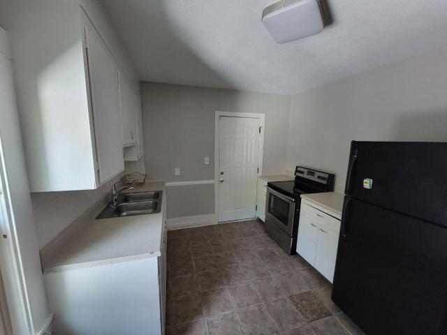 2917 Jackson St 1 Bedroom Apartment for Rent at 2917 Jackson St, Omaha, NE 68105 Leavenworth