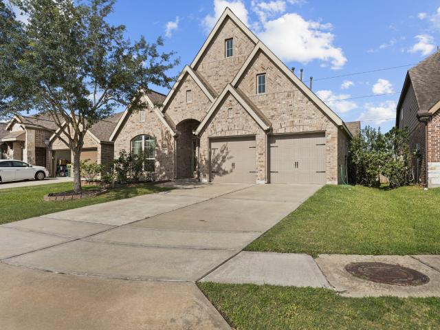 2917 Parkstone Field Lane