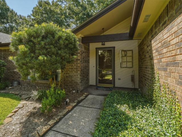 2917 Sugar Wood Drive