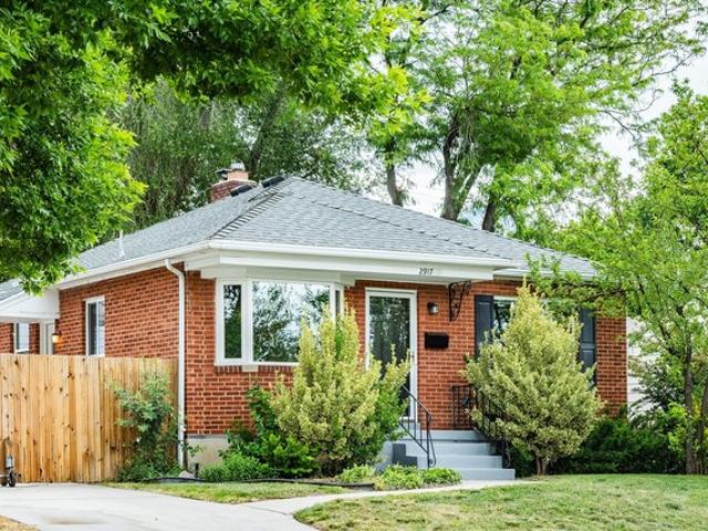 2917 S McClelland St, Salt Lake City, UT 84106