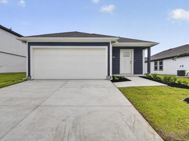 2917 Serenity Ln, Sherman, TX 75092