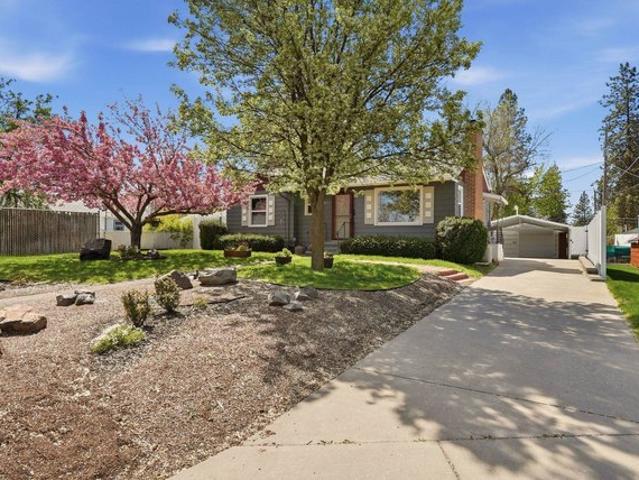 2917 W Sanson Ave, Spokane, WA 99205