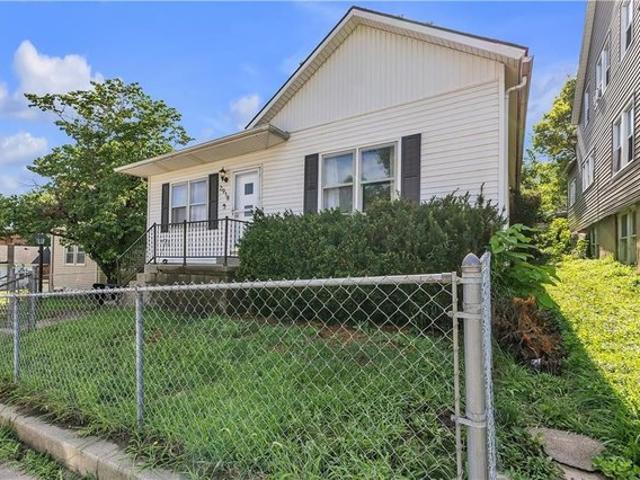 2918 N 9th St, Saint Joseph, MO 64505