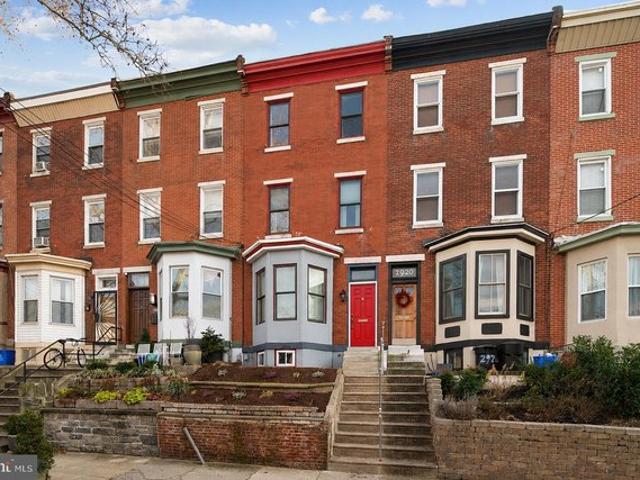 2918 Cambridge St, Philadelphia, PA 19130