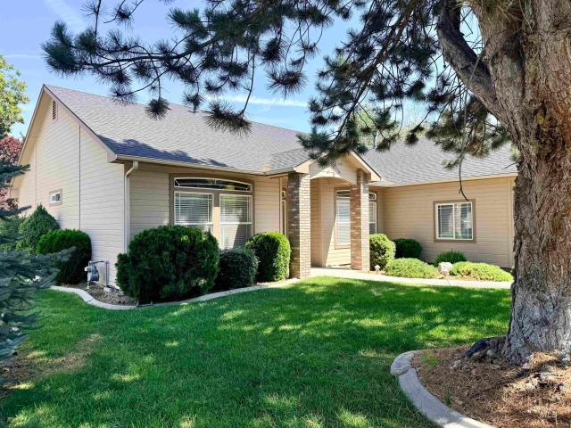 2918 E Green Canyon Dr