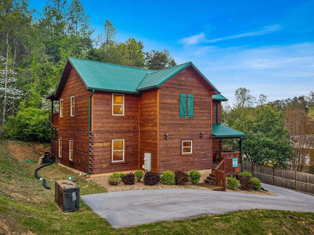 2918 Fiddlers Creek Way
