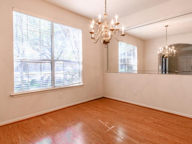 2918 Five Oaks Drive