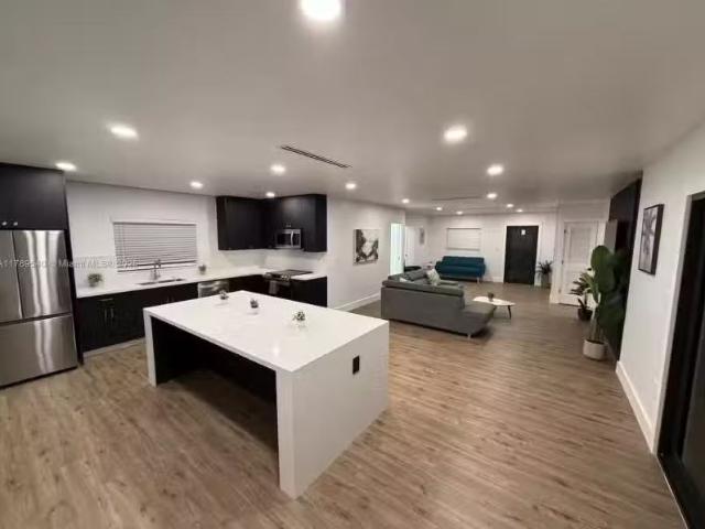 2918 SW 2nd St #2918, Miami, FL 33135 MLS A11789540