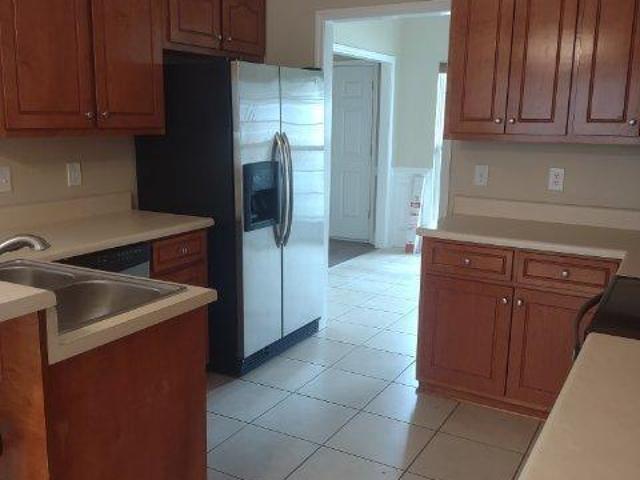 2919 Aylesbury Drive