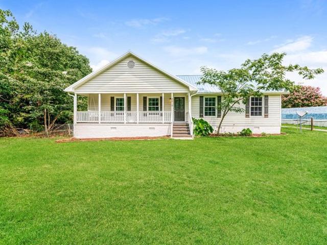 2919 Glebe Rd, Henderson, NC 27537