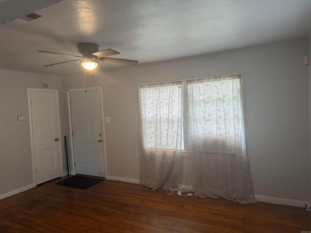 2919 Locust