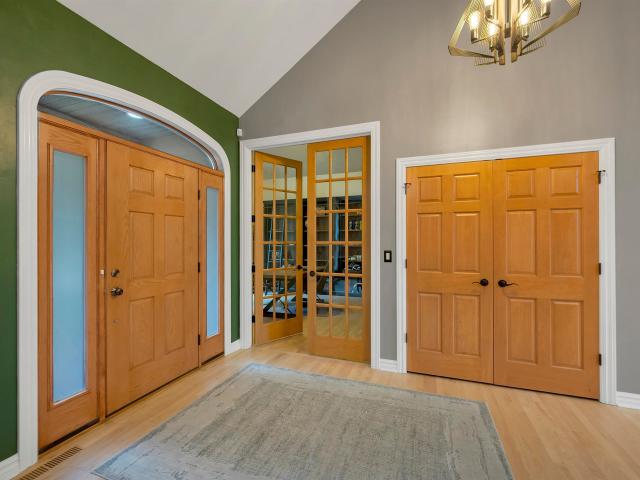2919 shelter creek court
