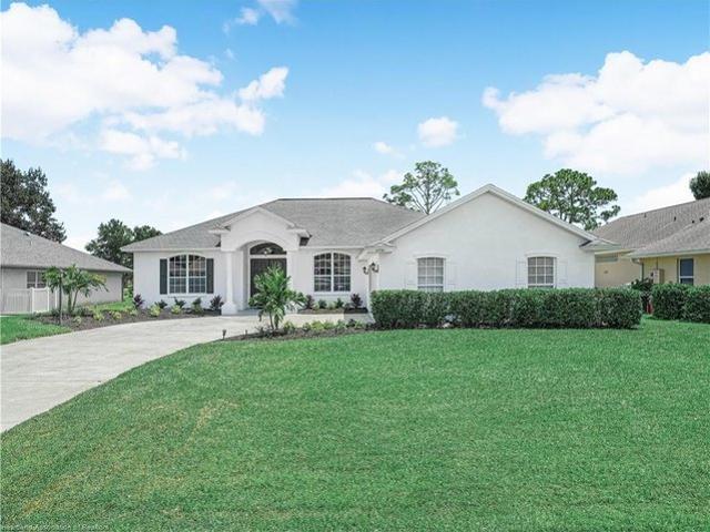 2910 Meadowood Ln, Sebring, FL 33875