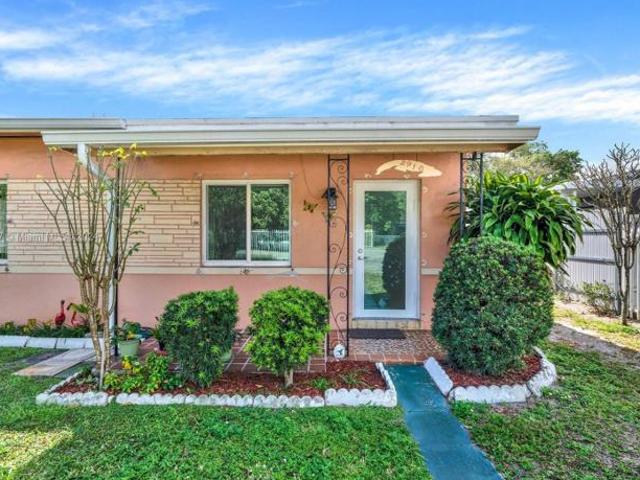 2910 NW 95th St, Miami, FL 33147