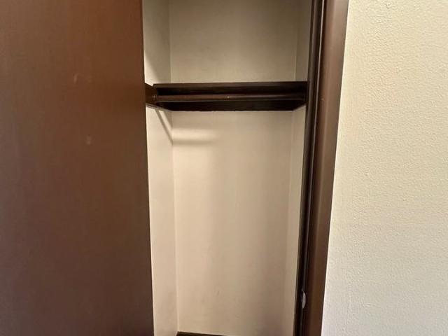 2910 Bolivar Apts 1 Bedroom Apartment for Rent at 2910 E Bolivar Ave, St Francis, WI 53235