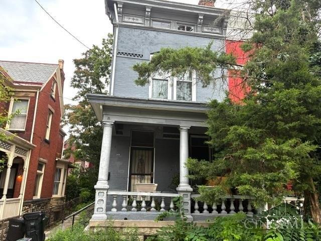 2910 Euclid Ave, Cincinnati, OH 45219
