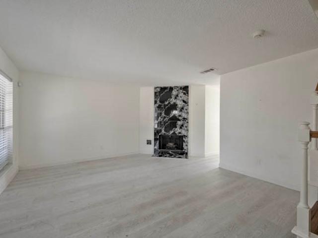 2910 Grants Lake Blvd