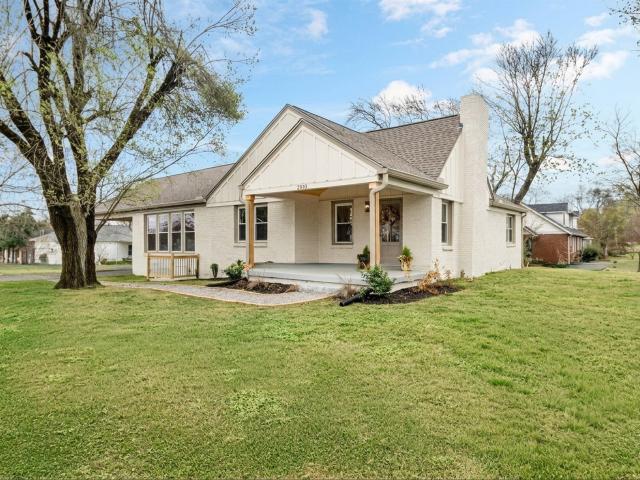 2910 Simmons Ave, Nashville, TN 37211 | Compass