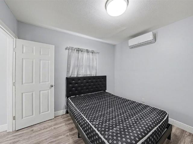 2910 W Burke St, Tampa, FL 33614 | MLS #TB8467