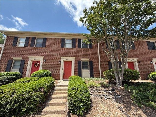 2910 Webb Bridge Rd, Alpharetta, GA 30009