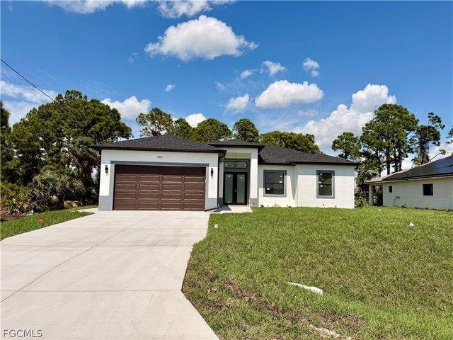 2910 19th St SW, Lehigh Acres, FL 33976