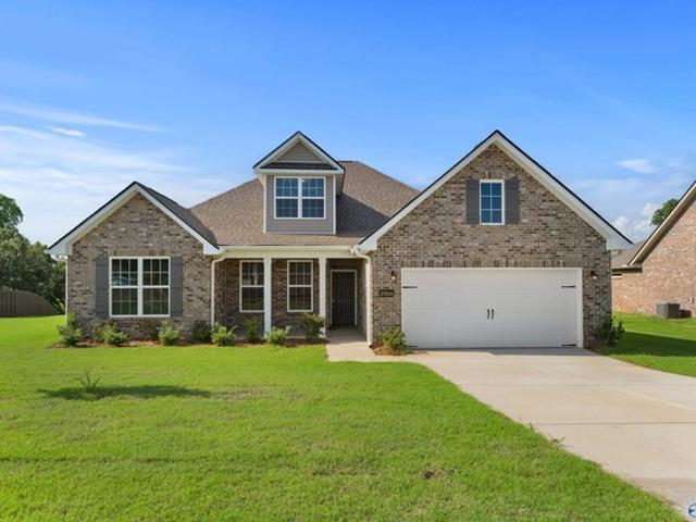 29113 Crawfish Dr NW, Harvest, AL 35749