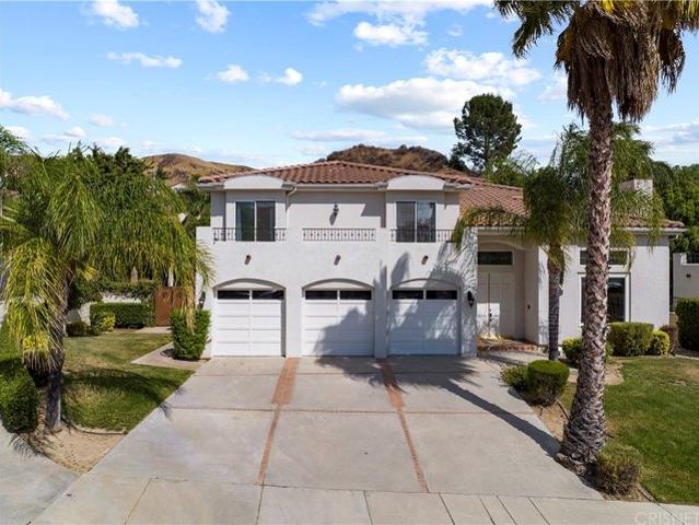 29110 Singing Wood Dr, Santa Clarita, CA 91390