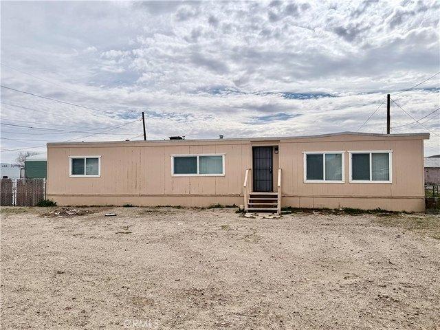 29117 Arrowhead Ave, Barstow, CA 92311