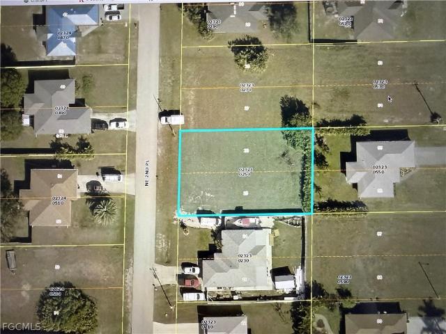 2911 NE 2nd Pl, Cape Coral, FL 33909 | MLS #2026007