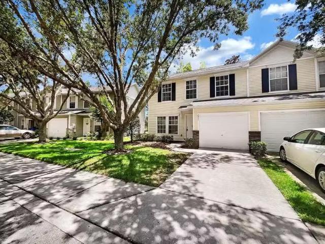 2911 Amber Oak Dr, Valrico, FL 33594 MLS O6208266