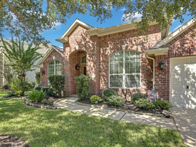 2911 Amber Hill Trail