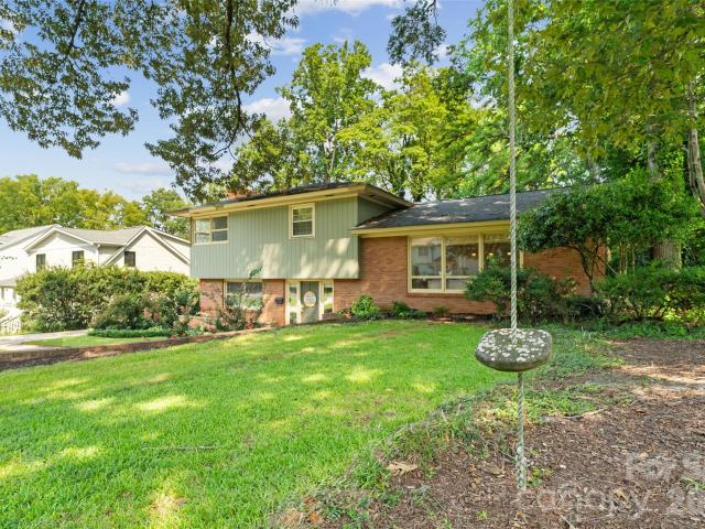 2911 Arundel Drive