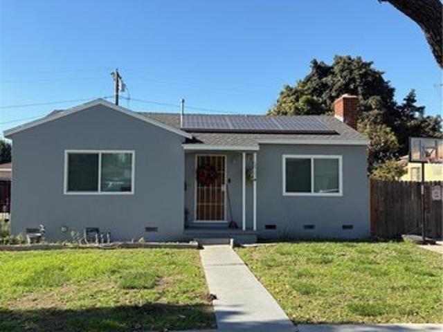 2911 Baltic Ave, Long Beach, CA 90810