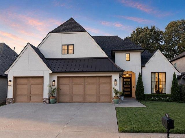 2911 E 103rd Pl, Tulsa, OK 74137