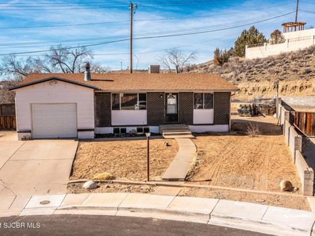 2911 E 30th St, Farmington, NM 87401