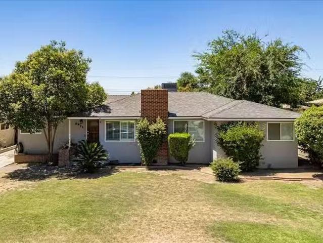 2911 FERNVALE RD, BAKERSFIELD, CA 93306 Single Family Residenc.